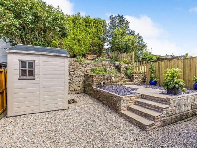 2 bedroom semi detached house for sale in Crediton Avenue, Stoke on Trent, ST6 7NE, ST6