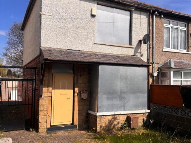 2 bedroom semi detached house for sale in Dalton Fold Road, Huddersfield, HD5