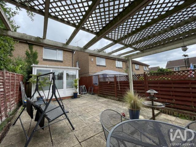 2 bedroom semi detached house for sale in Dalwood Way, Coventry, CV6