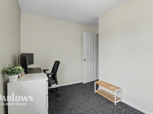 2 bedroom semi detached house for sale in De Havilland Road, Cardiff, CF24