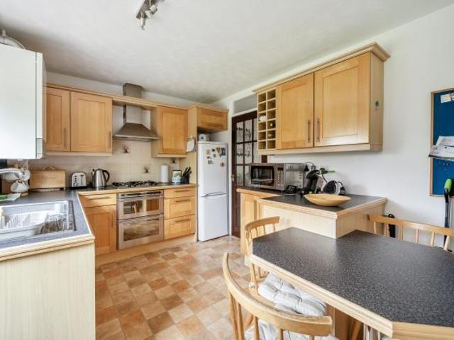 2 bedroom semi detached house for sale in Denton Close, Oxford, OX2