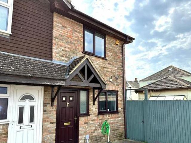2 Bedroom Semi detached House For Sale In Deal, Kent