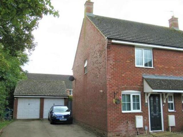2 Bedroom Semi detached House For Sale In Deanshanger