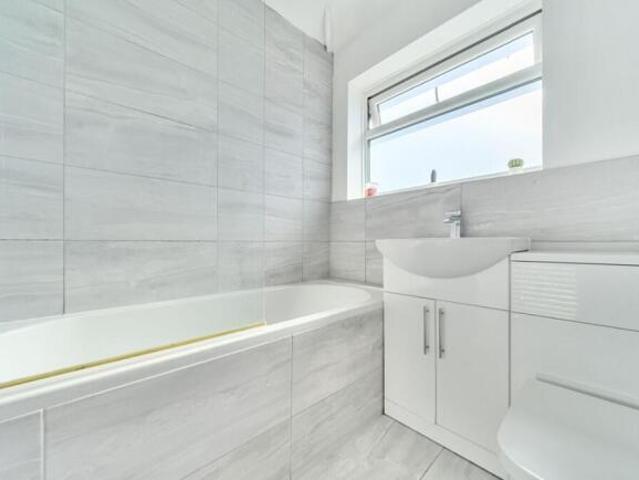 2 bedroom semi detached house for sale in Ditmas Avenue, Kempston, MK42