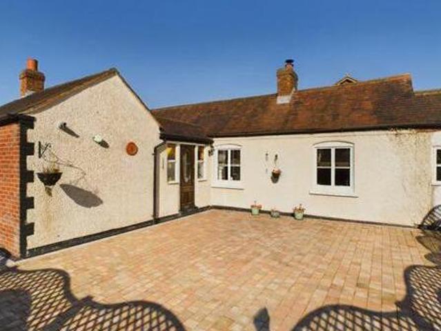2 Bedroom Semi detached House For Sale In Donnington, Telford