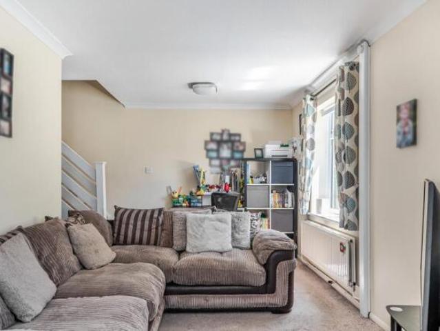 2 bedroom semi detached house for sale in Dovecote Road, South Reading, RG2