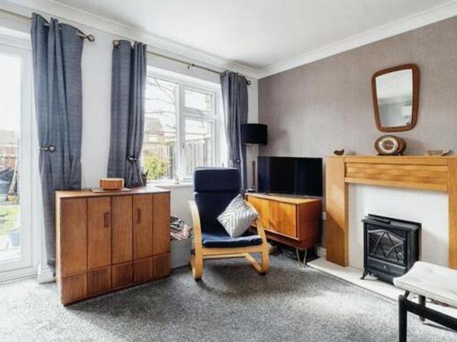 2 Bedroom Semi detached House For Sale In Driffield