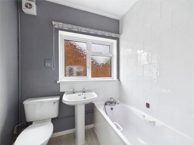 2 bedroom semi detached house for sale in Dunlin Road, Ipswich, Suffolk, IP2