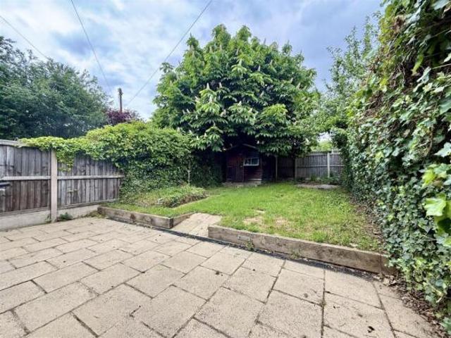 2 bedroom semi detached house for sale in Dukes Lane, Chelmsford, CM2