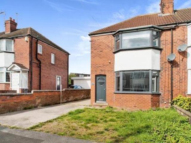 2 Bedroom Semi detached House For Sale In East Ardsley