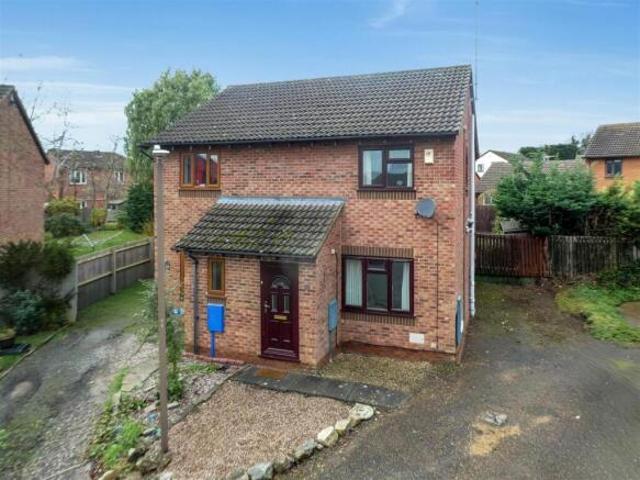 2 bedroom semi detached house for sale in Edgecote, Great Holm, Milton Keynes, MK8