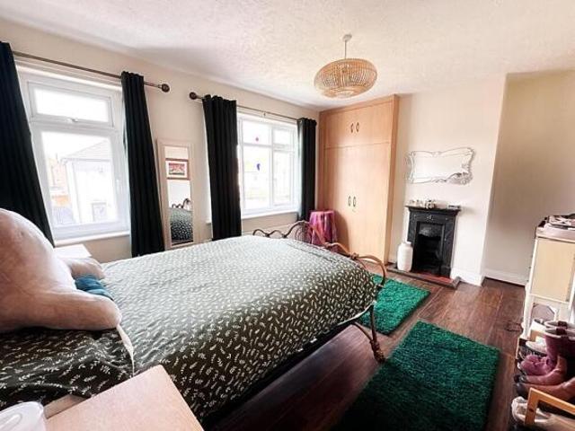 2 bedroom semi detached house for sale in Ellesmere Avenue, Walkergate, Newcastle Upon Tyne, NE6