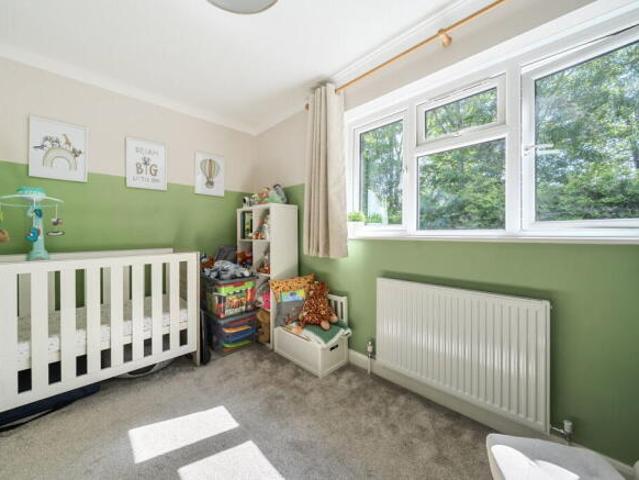 2 bedroom semi detached house for sale in Ellington Drive, Basingstoke RG22 4EZ, RG22