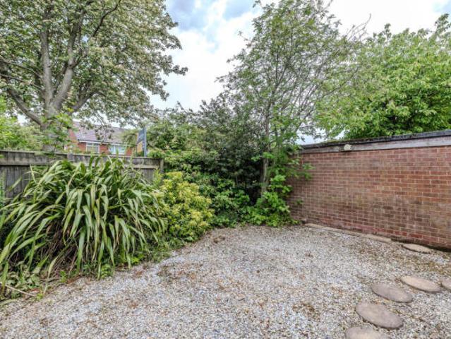 2 bedroom semi detached house for sale in Elstree Court, Kenton Bank Foot, Newcastle Upon Tyne, NE3