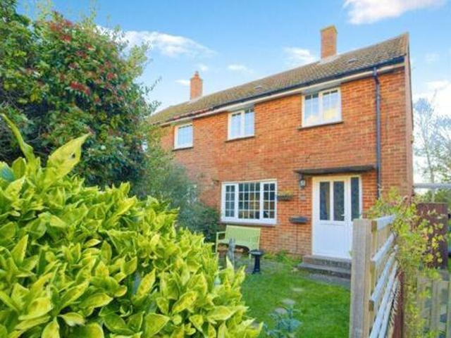 2 Bedroom Semi detached House For Sale In Elvington