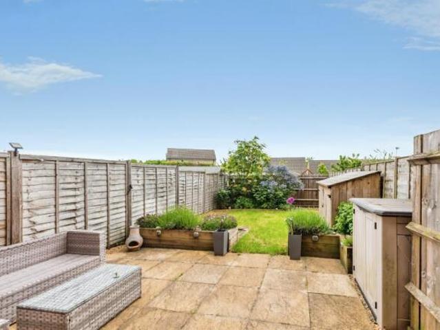 2 bedroom semi detached house for sale in Emerald Crescent, Swindon, SN25