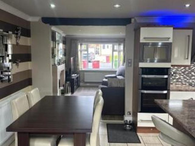 2 bedroom semi detached house for sale in Eskdale Avenue, Blackrod, Bolton, BL6