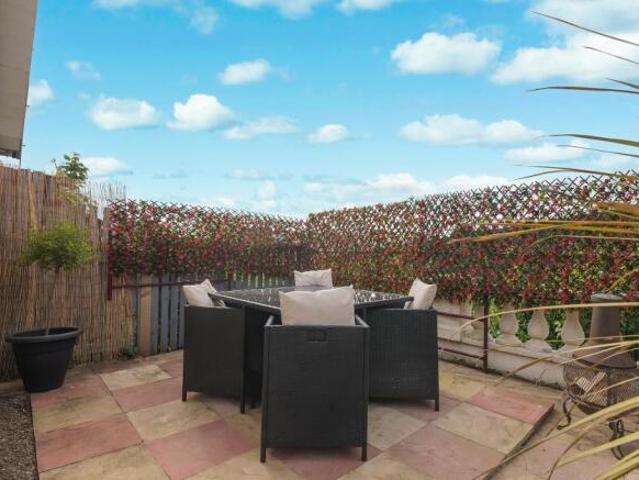 2 bedroom semi detached house for sale in Eyrepoint Court, Carntyne, G33 3GE, G33