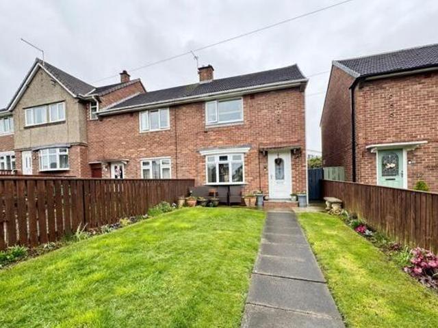 2 Bedroom Semi detached House For Sale In Farringdon, Sunderland