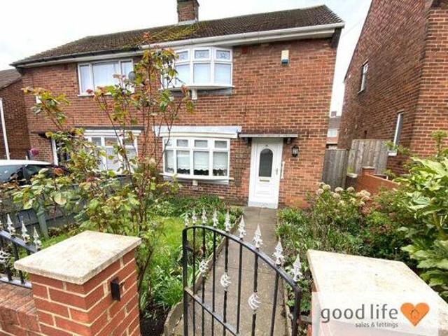 2 Bedroom Semi detached House For Sale In Farringdon
