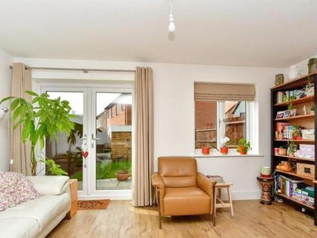 2 Bedroom Semi detached House For Sale In Faversham