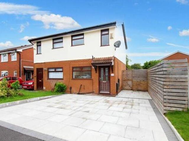2 Bedroom Semi detached House For Sale In Fearnhead, Warrington