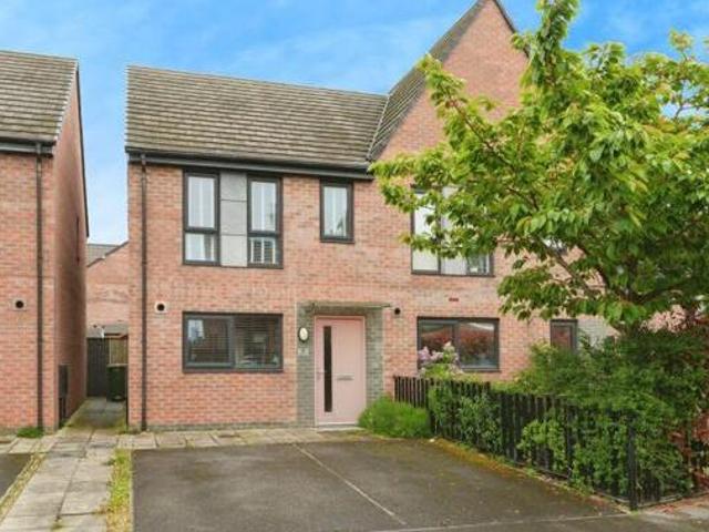 2 Bedroom Semi detached House For Sale In Fitzwilliam, Pontefract