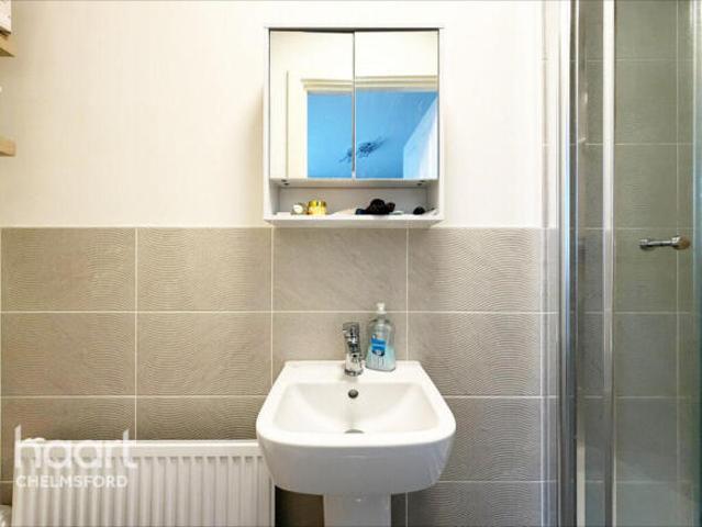 2 bedroom semi detached house for sale in Foxglove Avenue, Chelmsford, CM1
