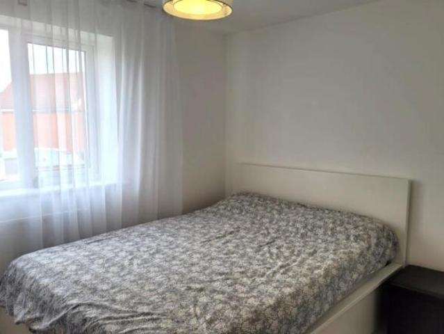 2 bedroom semi detached house for sale in Foxglove Avenue, Chelmsford, CM1 4FX, CM1