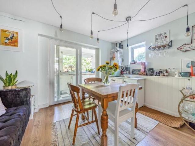 2 bedroom semi detached house for sale in Fletcher Road, East Oxford, OX4