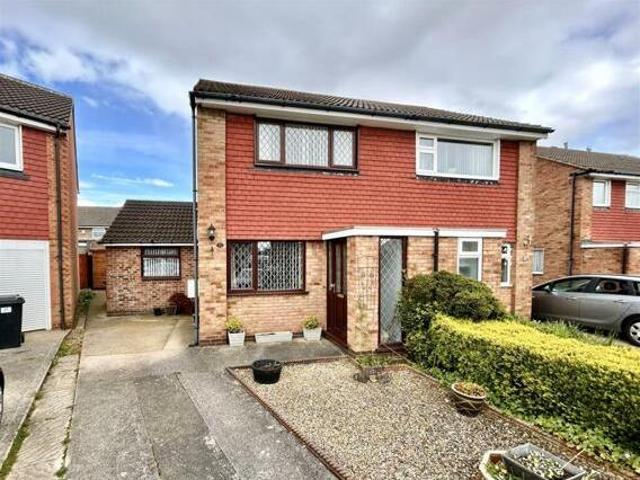 2 Bedroom Semi detached House For Sale In Garforth