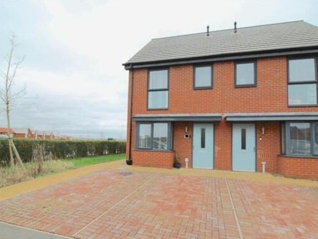 2 Bedroom Semi detached House For Sale In Garretts Green