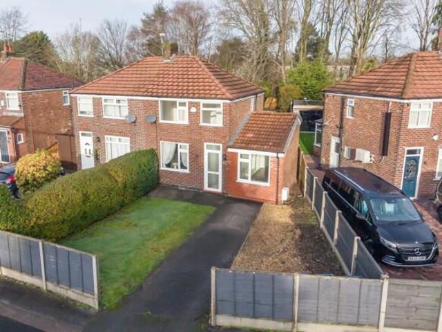 2 bedroom semi detached house for sale in Gig Lane, Woolston, WA1