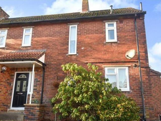 2 Bedroom Semi detached House For Sale In Gildersome, Morley