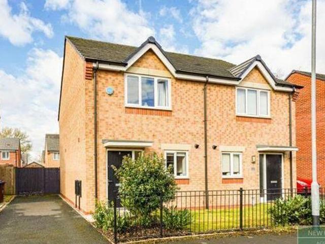 2 Bedroom Semi detached House For Sale In Gorton, Manchester