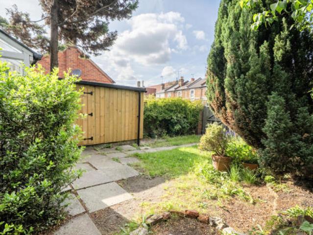 2 bedroom semi detached house for sale in Gosbrook Road, Caversham, Reading, RG4