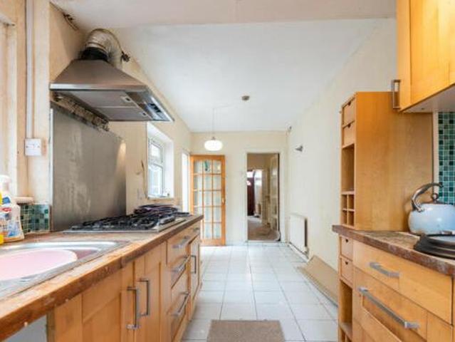 2 Bedroom Semi detached House For Sale In Gloucester