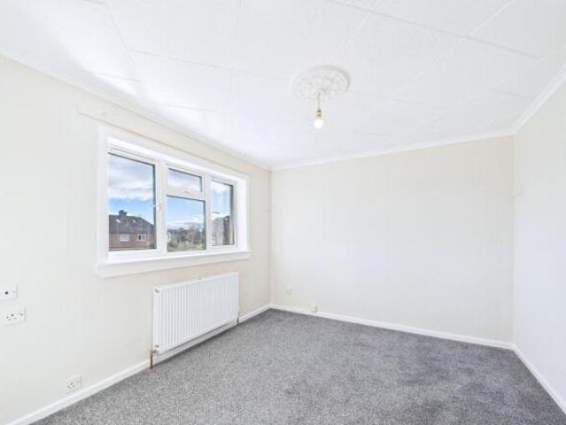 2 bedroom semi detached house for sale in Graham Drive, Milngavie, G62