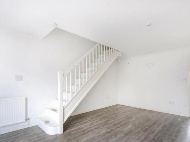 2 bedroom semi detached house for sale in Green Hill, Oxford, OX4