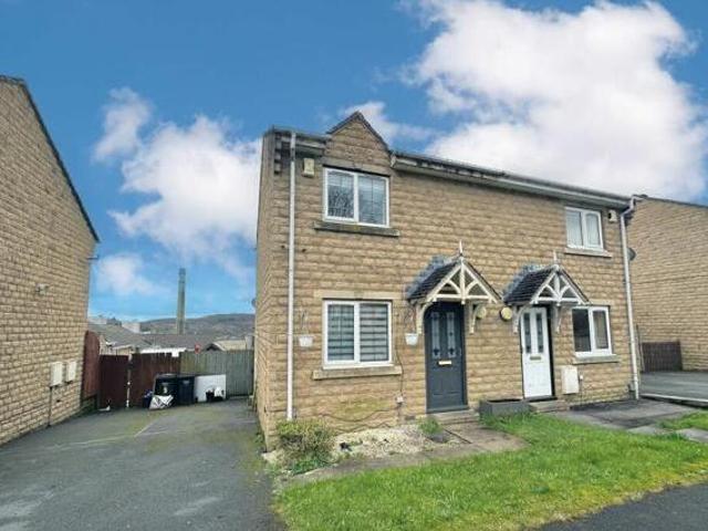 2 Bedroom Semi detached House For Sale In Halifax