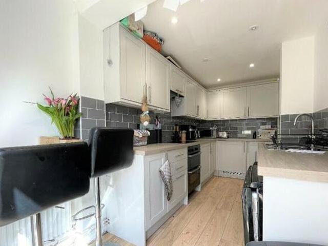 2 Bedroom Semi detached House For Sale In Halstead, Essex