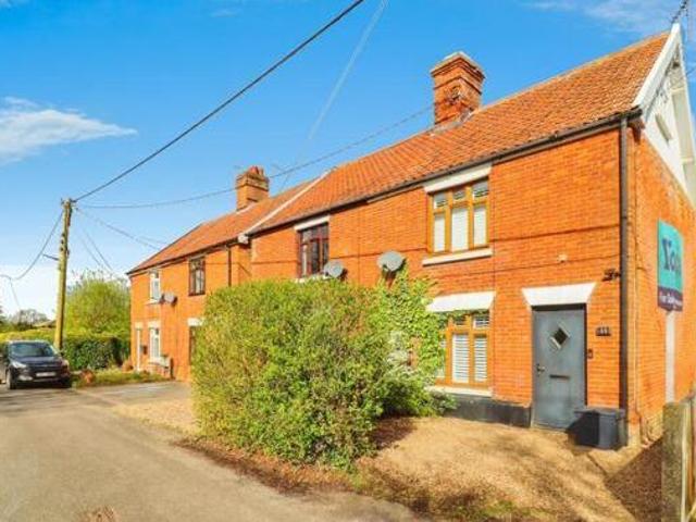 2 Bedroom Semi detached House For Sale In Harleston