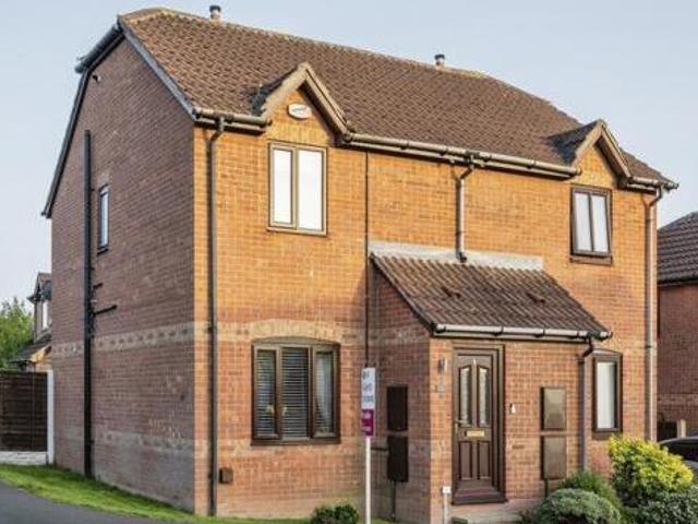 2 Bedroom Semi detached House For Sale In Harlington