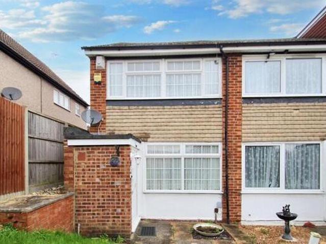 2 Bedroom Semi detached House For Sale In Hayes