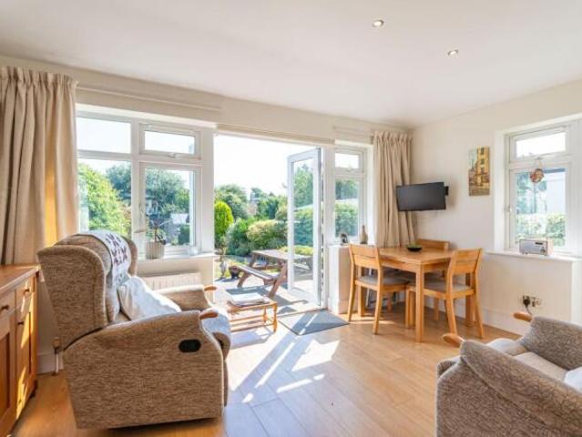 2 bedroom semi detached house for sale in Hazel Road, Oxford, OX2