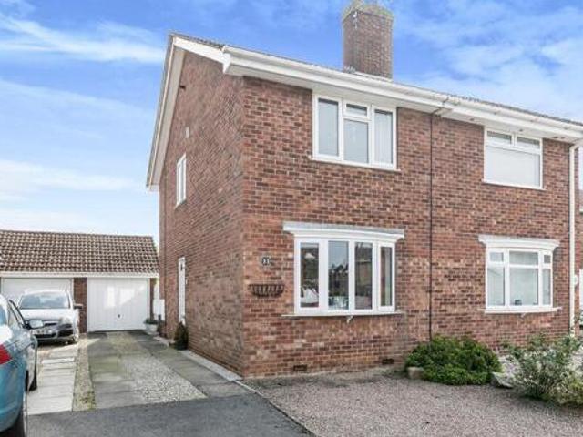 2 Bedroom Semi detached House For Sale In Hemingbrough