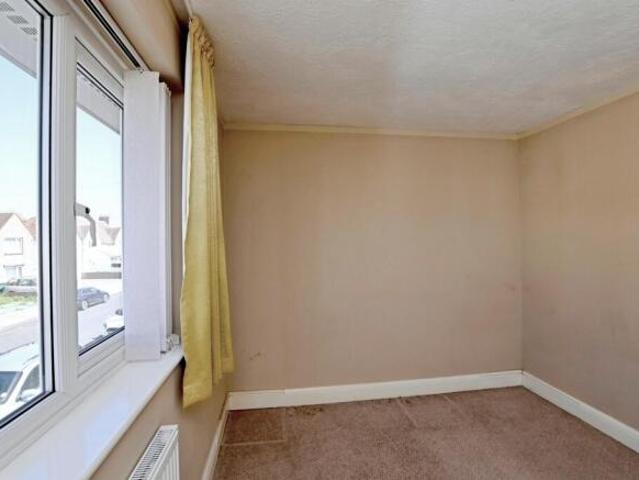 2 bedroom semi detached house for sale in Henderson Road, Southsea, PO4