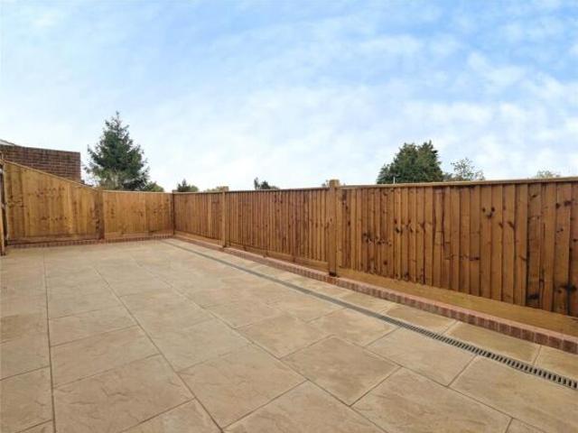 2 bedroom semi detached house for sale in Henley Road, Caversham, Reading, RG4