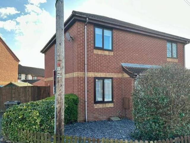 2 Bedroom Semi detached House For Sale In Hereford