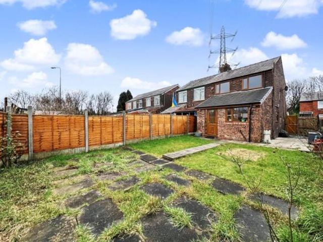 2 bedroom semi detached house for sale in Highfield Road, Prestwich, M25